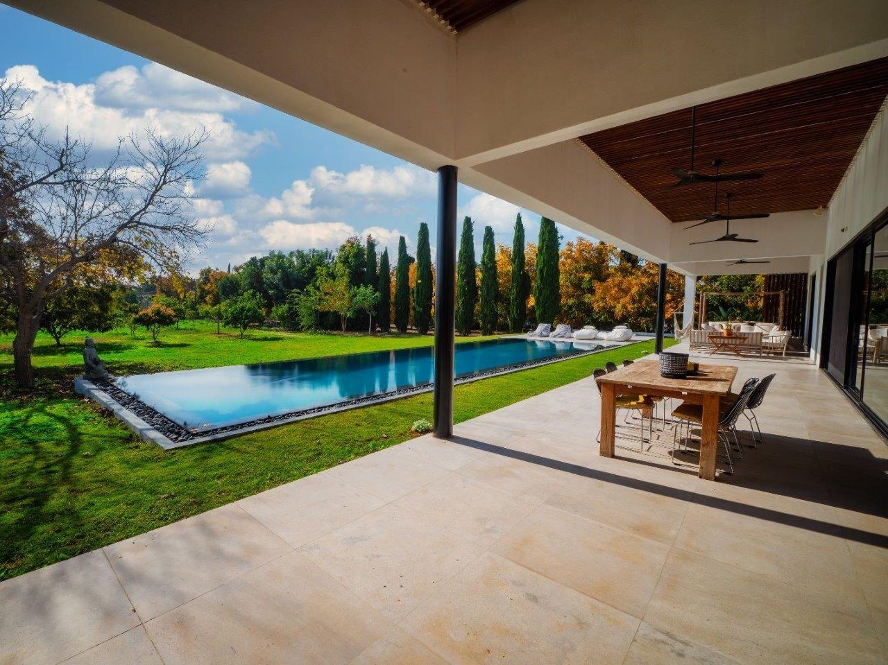 Ferme à Moshav Mazor