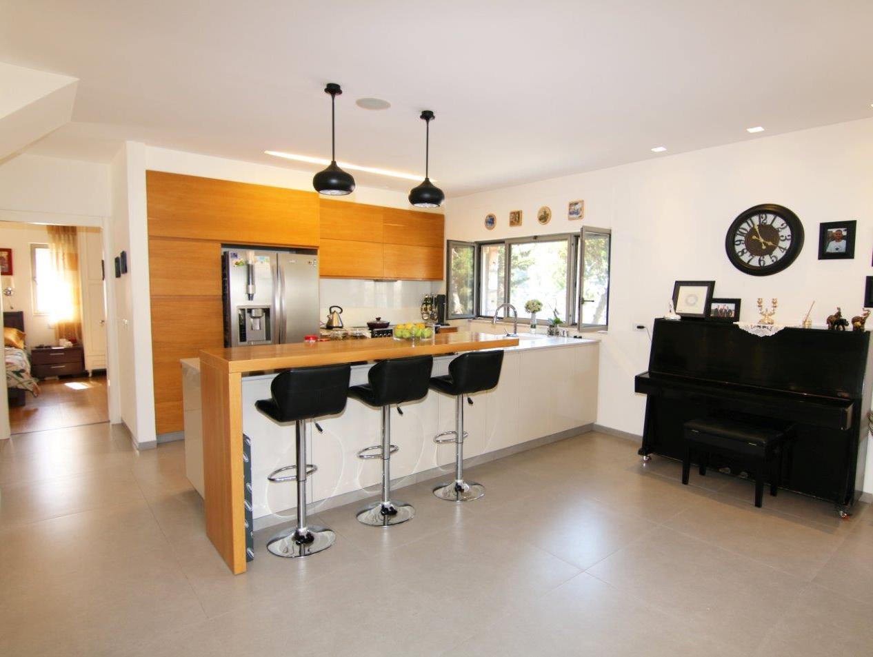 Villa in Motza Illit